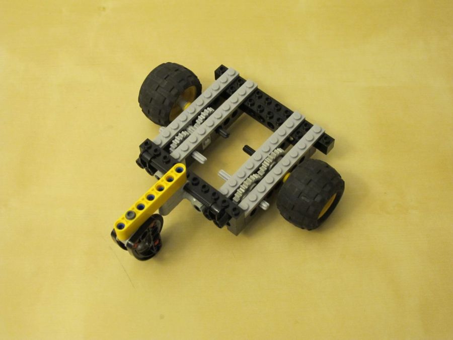 Lego Power Functions and Building a Remote Controlled Robot – Dynamic ...