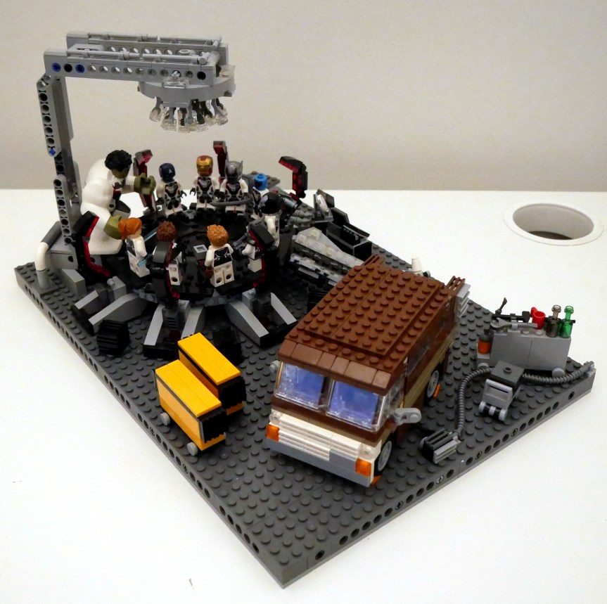 Time Heist LEGO Model MOC from Avengers: Endgame – Dynamic Subspace