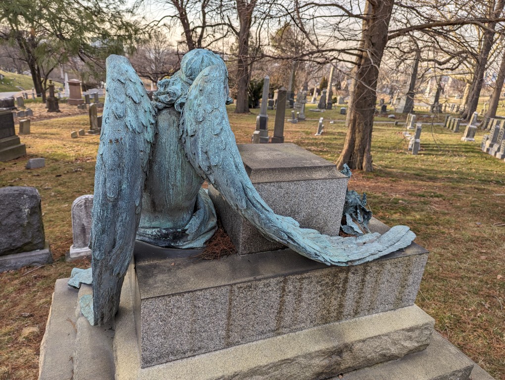 Bronze Angel Memorial for Benjamin Franklin Romaine in Green-Wood ...